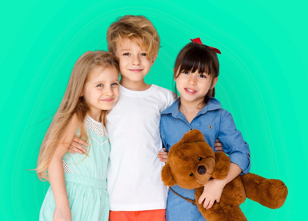 Little Children Happy Smiling Together | Premium Photo - rawpixel