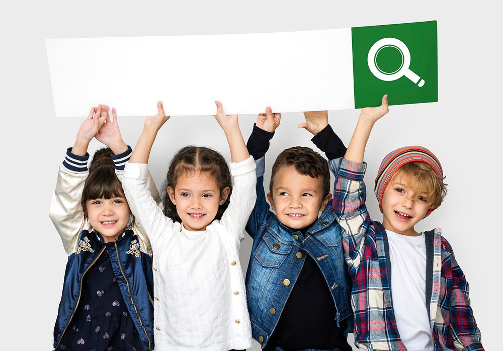 A group of primary schoolers | Free Photo - rawpixel