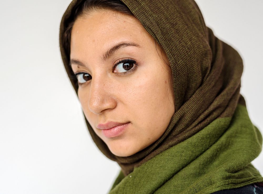 Adult Woman Serene Face Expression | Premium Photo - rawpixel