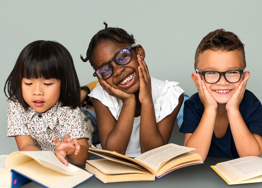 Diverse Group Of Kids Study | Free Photo - rawpixel