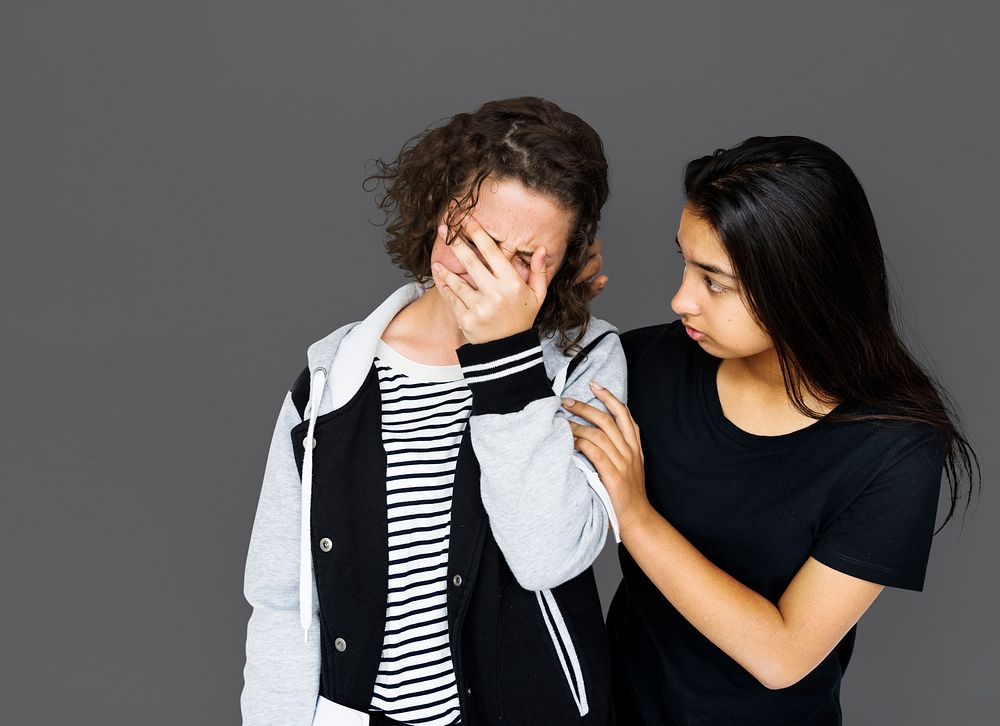 Friends crying sadness and soothe | Premium Photo - rawpixel