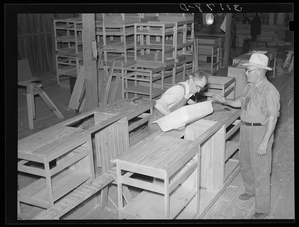 Millwork. Setting cabinet sink. Southeast | Free Photo - rawpixel
