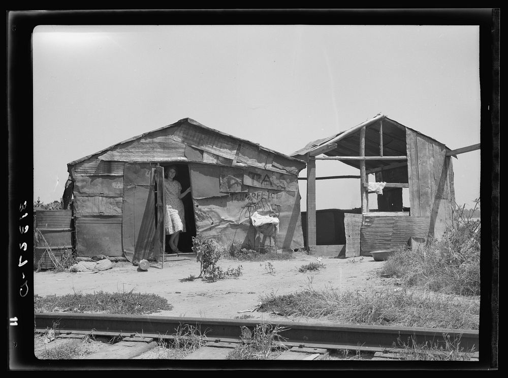 Shack home railroad tracks. Tin | Free Photo - rawpixel