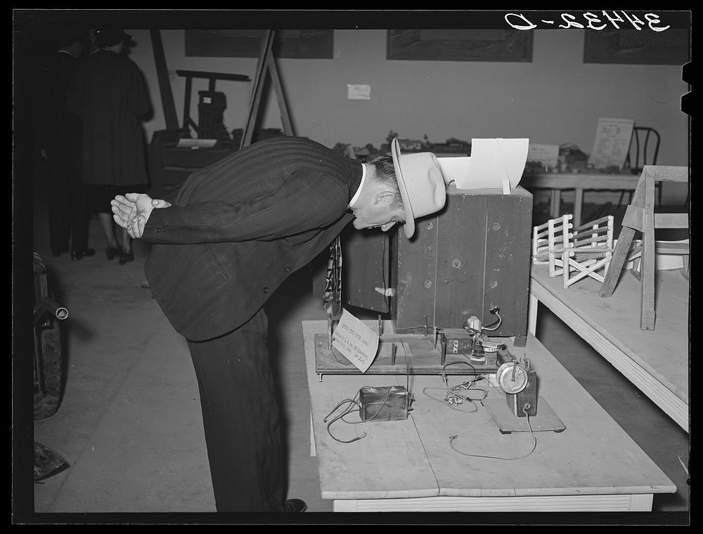 FSA (Farm Security Administration) exhibit | Free Photo - rawpixel