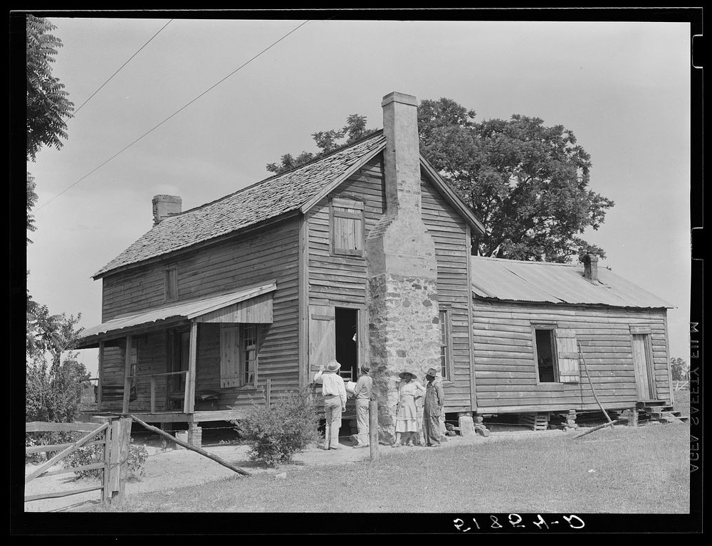 FSA (Farm Security Administration) supervisor | Free Photo - rawpixel