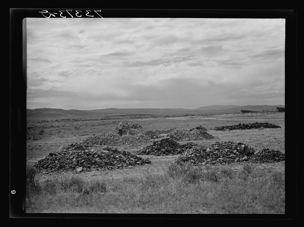 Seneca, Oregon. Piles chrome ore | Free Photo - rawpixel