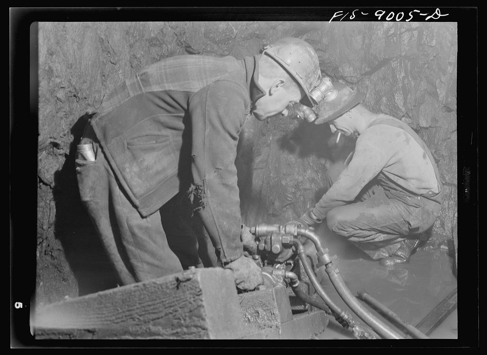Ben Bow chromite mine, Stillwater | Free Photo - rawpixel