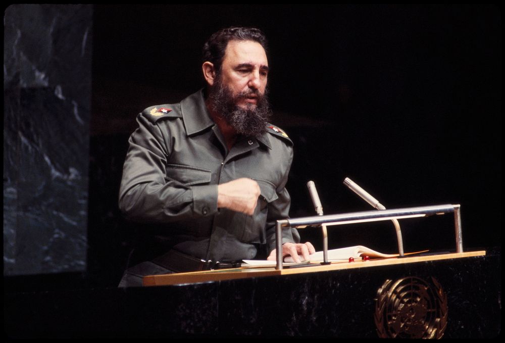 Fidel Castro speaking United Nations, | Free Photo - rawpixel