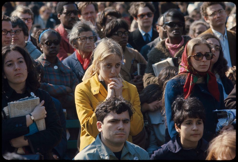 Anti-draft demonstration, Central Park, NYC | Free Photo - rawpixel