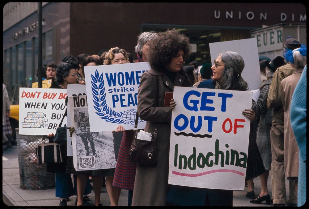 Anti-nuclear demonstration, Wall St., 1982, | Free Photo - rawpixel