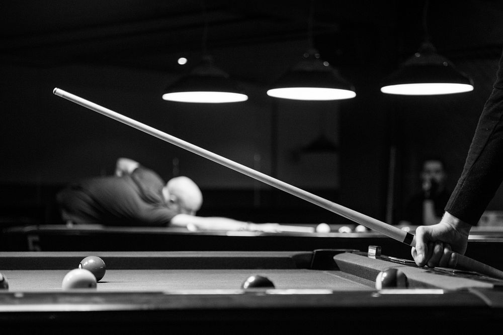 Shooting pool | Free Photo - rawpixel