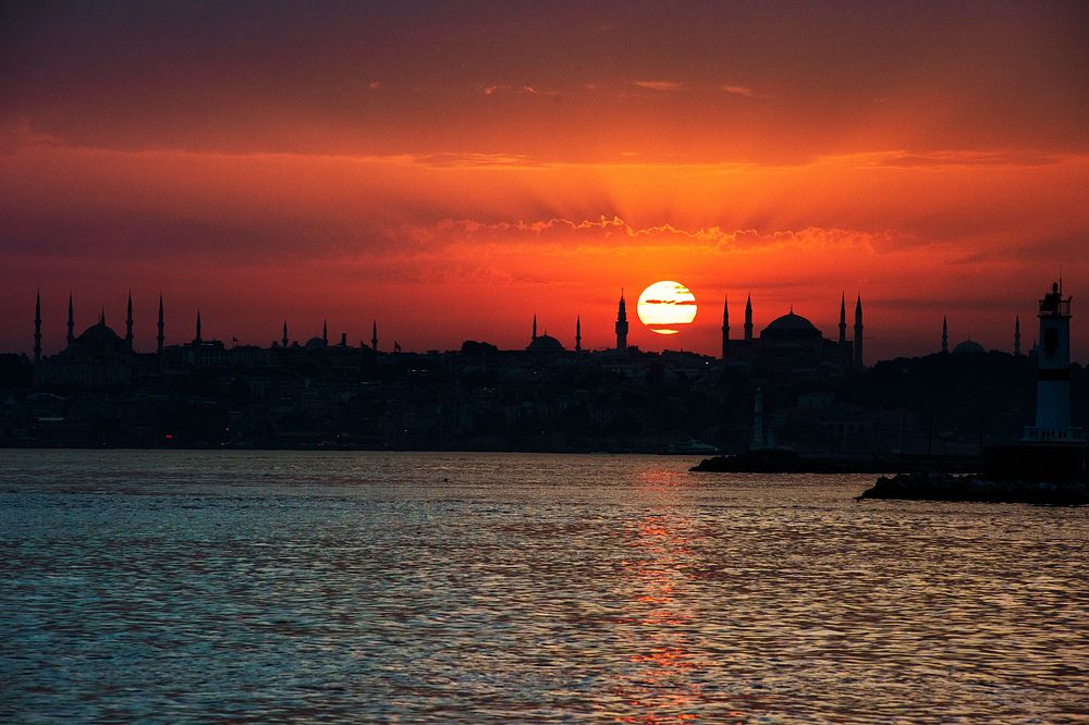 Scenic sunrise ocean Istanbul Turkey | Premium Photo - rawpixel