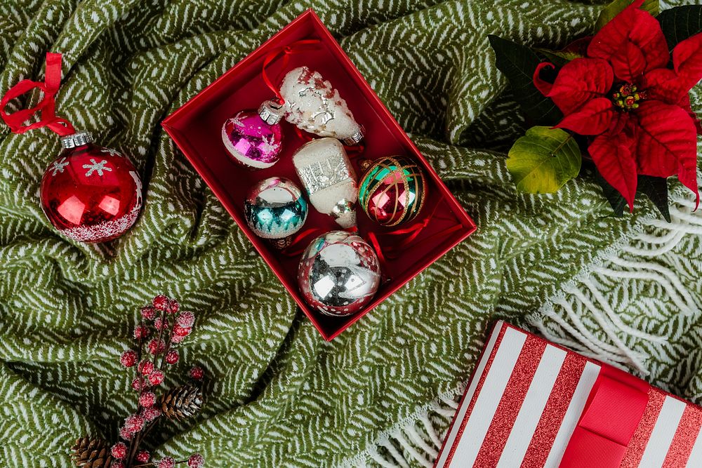 A box of Christmas ornaments | Premium Photo - rawpixel