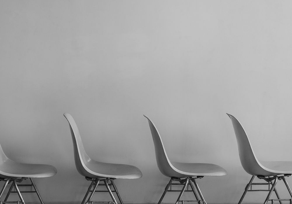 Four empty white chairs room | Premium Photo - rawpixel