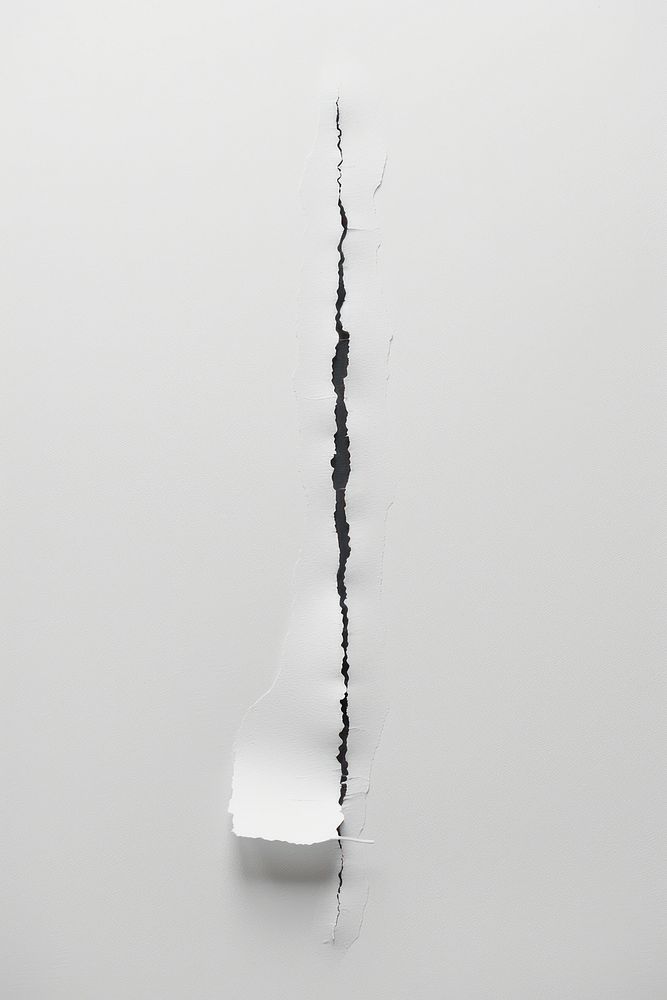 Vertical torn paper on white | Free Photo - rawpixel