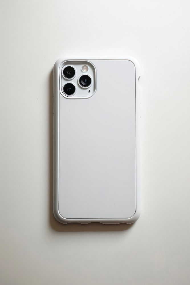 Minimalist white smartphone back cover | Free Photo - rawpixel