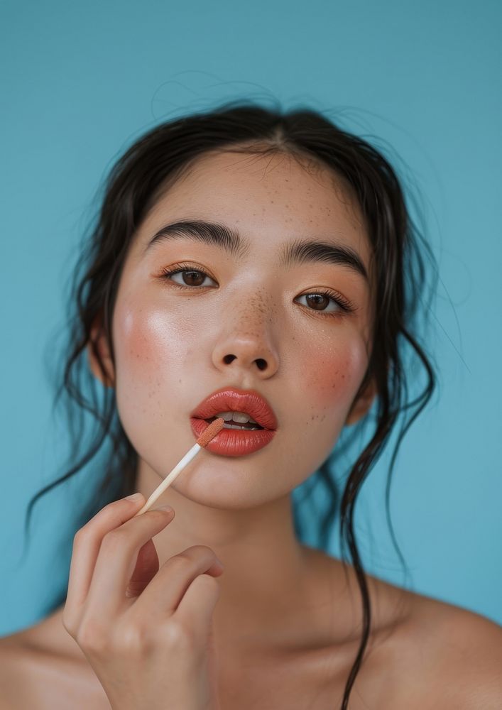 South east asian woman cosmetics | Premium Photo - rawpixel South east asian woman cosmetics | Premium Photo - rawpixel