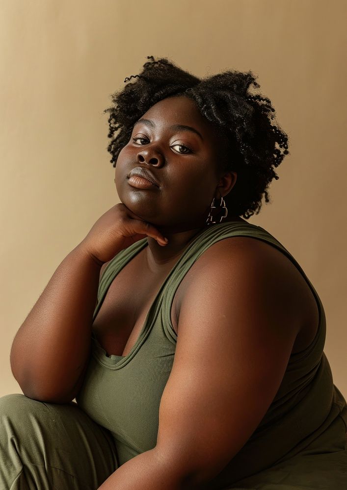 An american-african plus size woman | Premium Photo - rawpixel