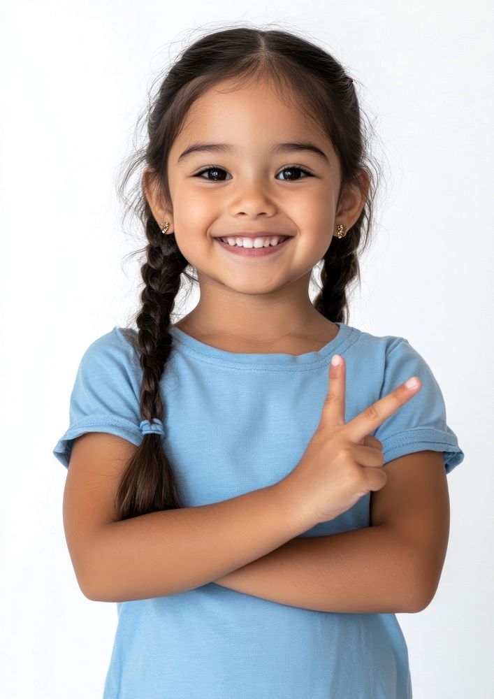 Peace hand sign gesture girl | Free Photo - rawpixel
