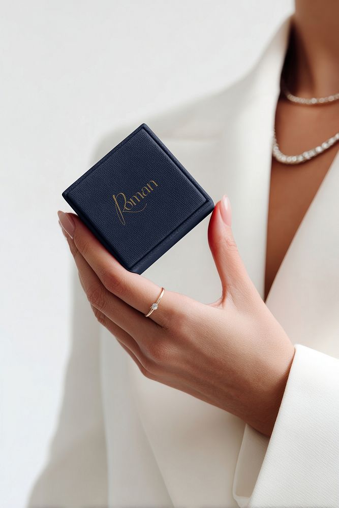 Chain With Hand Style Images | Free Photos, PNG Stickers, Wallpapers ...