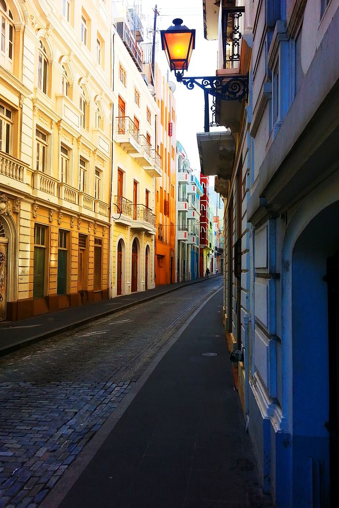 Alleyway colorful bright buildings flanking | Free Photo - rawpixel