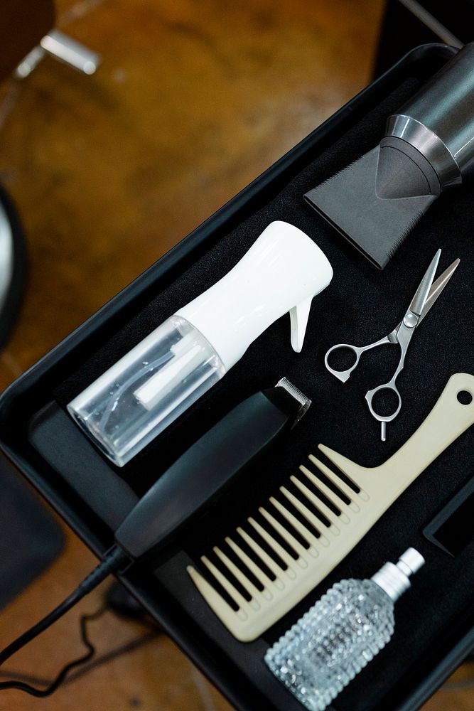 Hairstylist' professional hair kit | Free Photo - rawpixel