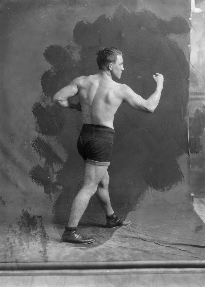 Portrait Mr Crawford William Oakley | Free Photo - rawpixel