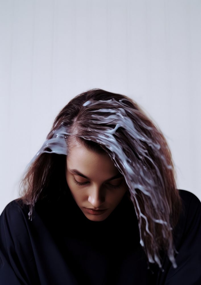 woman full shampoo photography portrait | Premium Photo - rawpixel