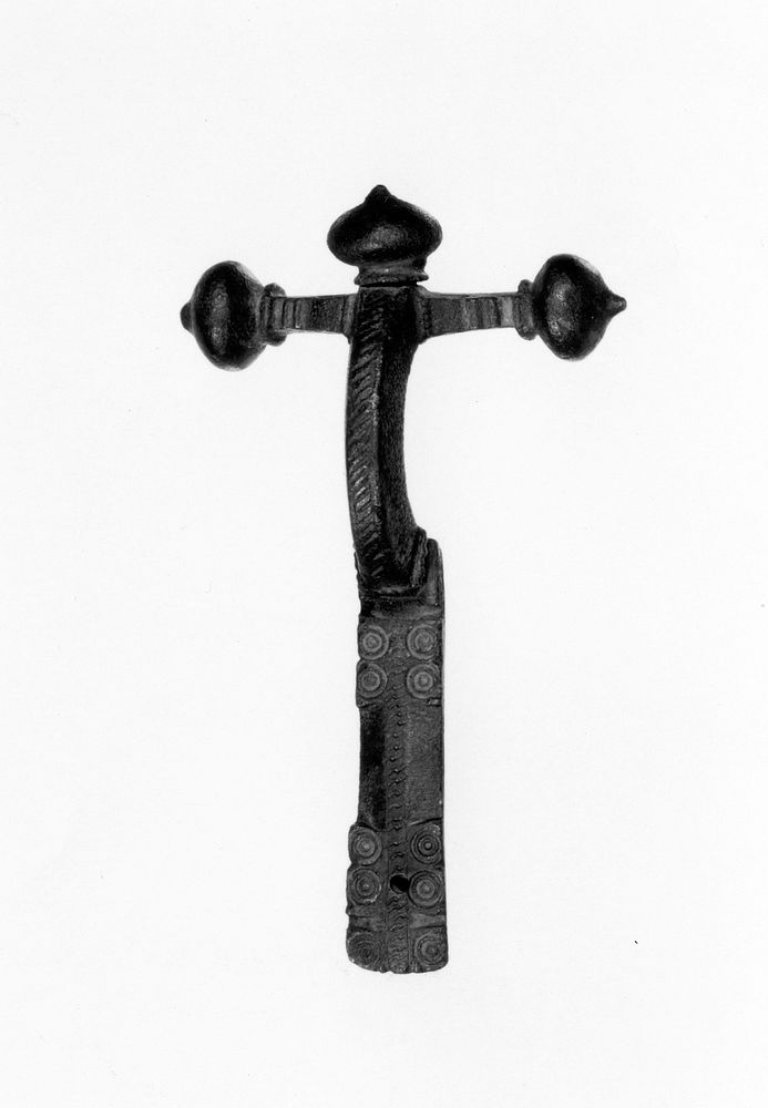 Cross-bow Fibula (AD 340-400 (Late | Free Photo - rawpixel