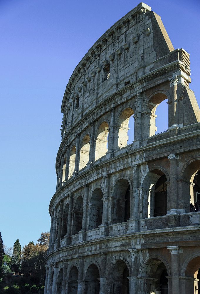 The Colosseum in Rome, Italy | Free Photo - rawpixel