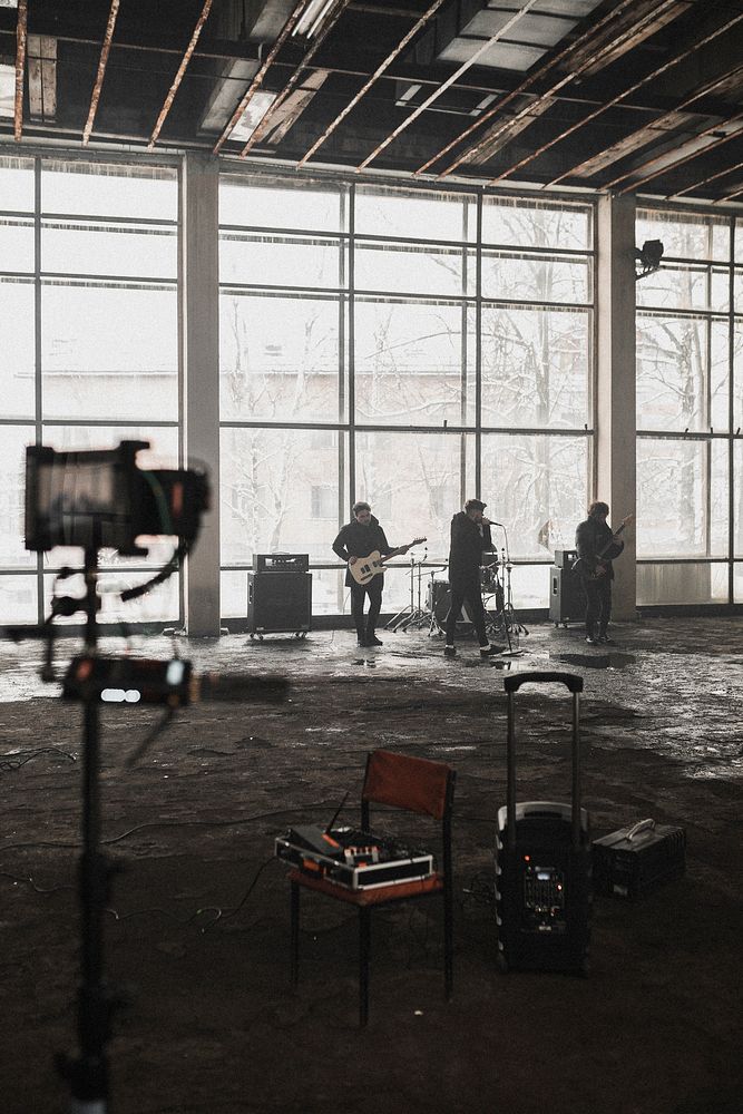 Rock band music video shoot | Premium Photo - rawpixel