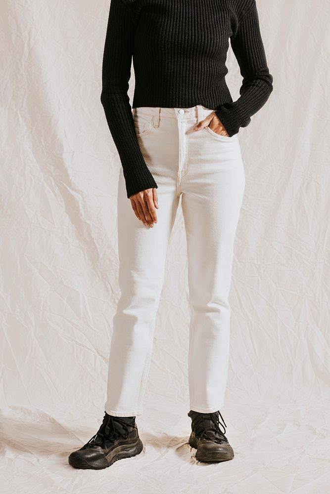 Woman white jeans, half body | Premium Photo - rawpixel