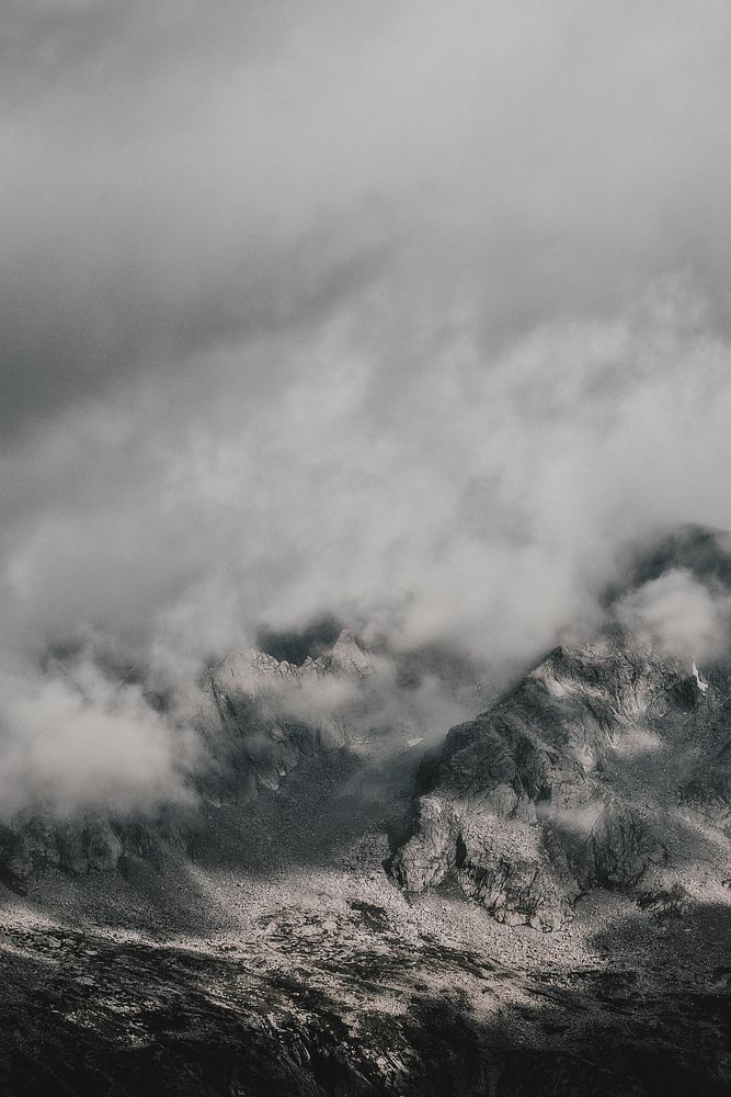 Fog covering a rugged cliff | Free Photo - rawpixel