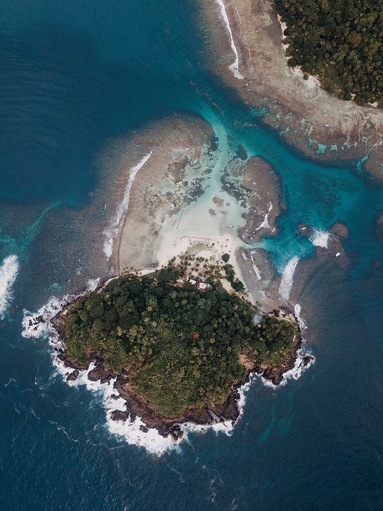 Isla Mamey - Panama. | Free Photo - rawpixel