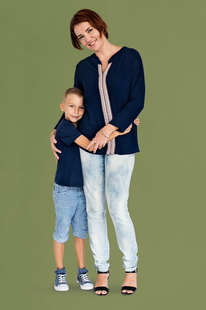 Mother Son Hugging Support Parent | Premium Photo - rawpixel