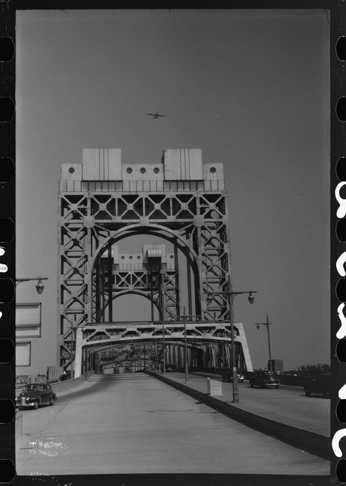 Parkway Skyway, New York City | Free Photo - rawpixel