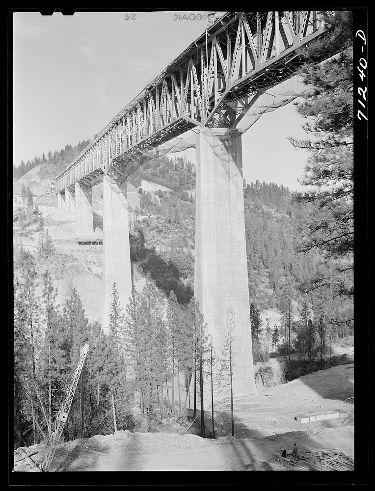 Pit River bridge, Shasta County, | Free Photo - rawpixel