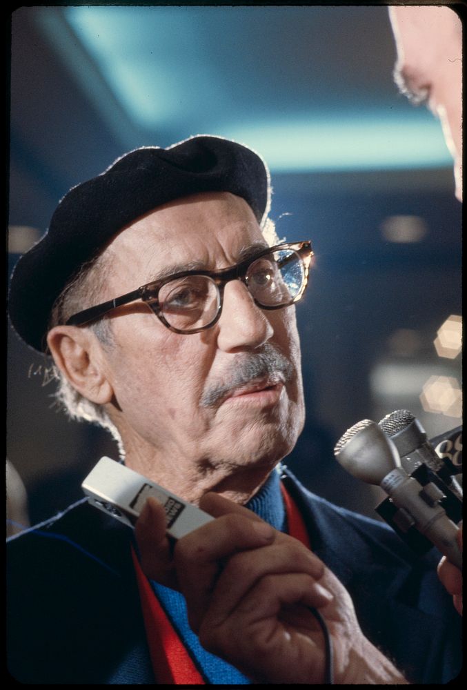 Groucho Marx, actor, comedian Bernard | Free Photo - rawpixel