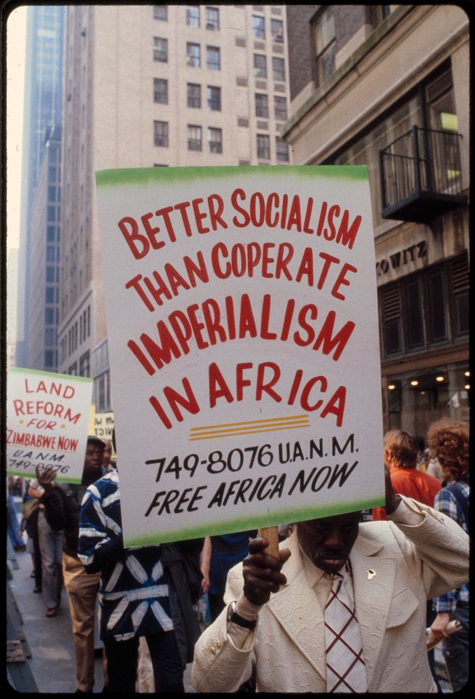 Anti-Smith demonstration, N.Y.C. Bernard Gotfryd | Free Photo - rawpixel