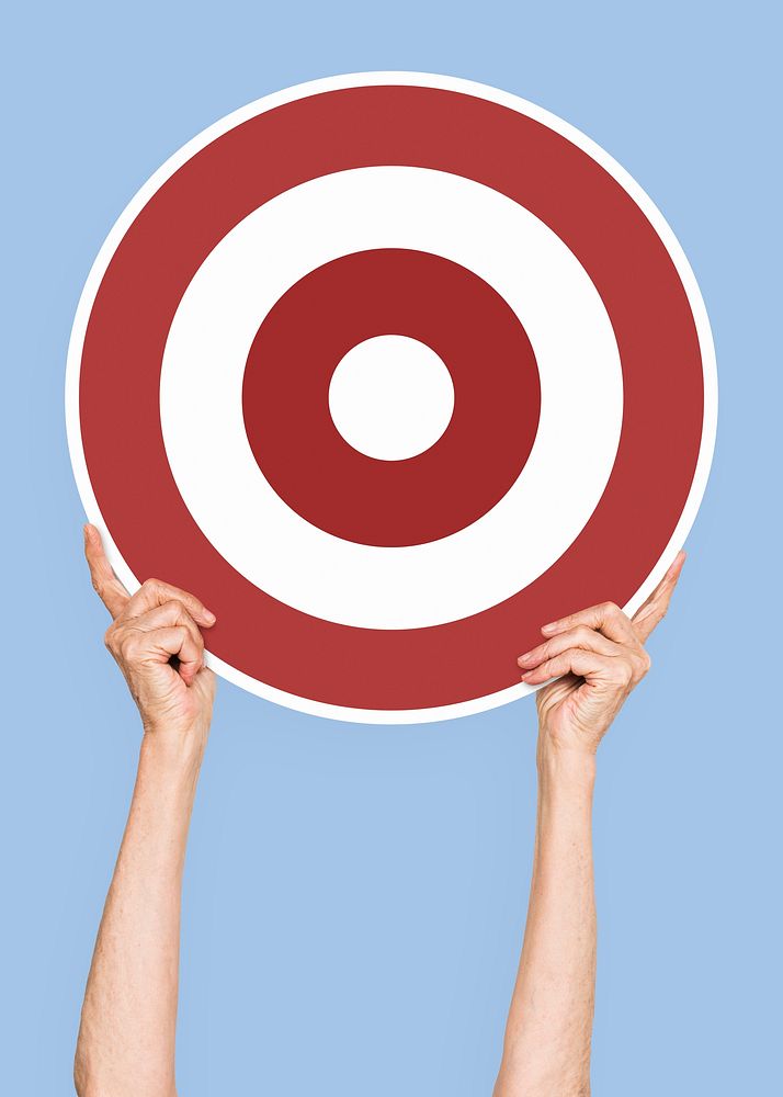 Hand holding a target icon | Premium PSD - rawpixel