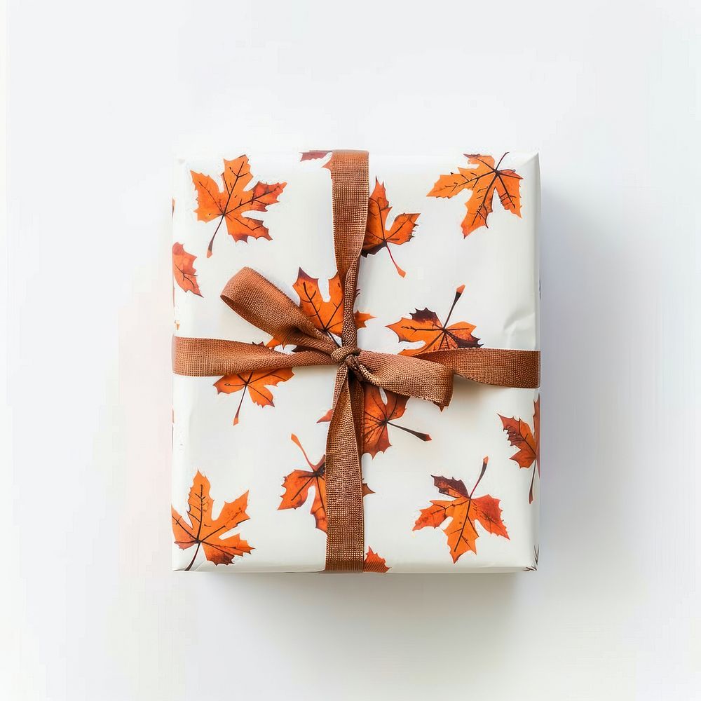 Autumn-themed gift box | Free Photo - rawpixel