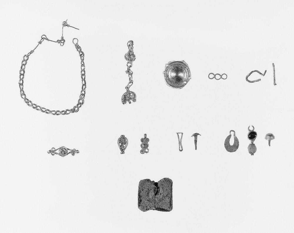 Group Fourteen Ancient Gold Jewelry | Free Photo - rawpixel