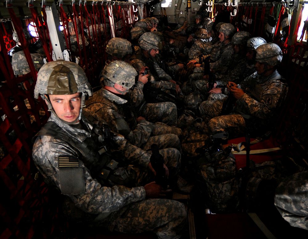 U.S. Soldiers 173rd Airborne Brigade | Free Photo - rawpixel