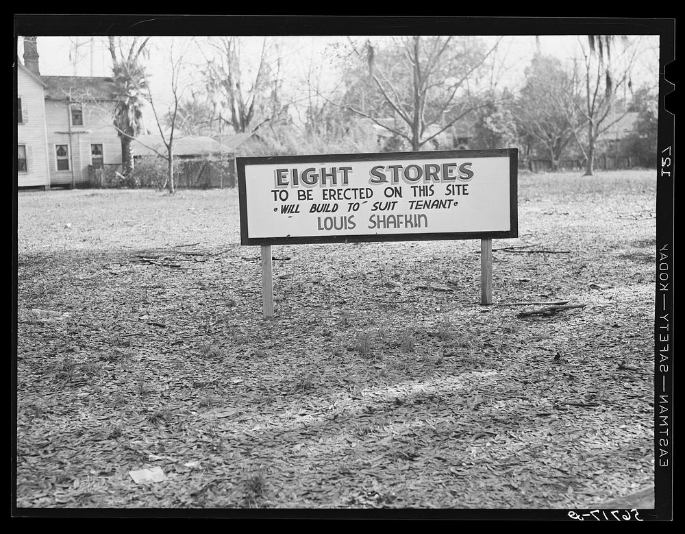 Sign: eight stores be built | Free Photo - rawpixel