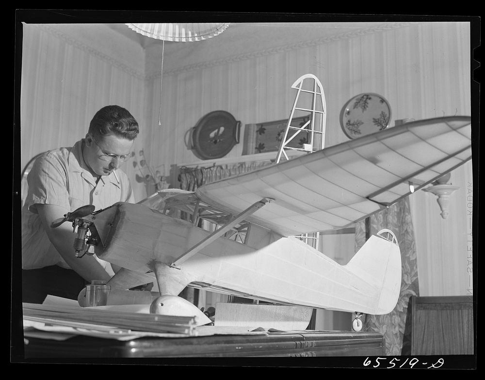 Wisdom, Montana. Len Smith building | Free Photo - rawpixel