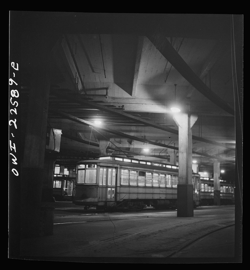 Baltimore, Maryland. Trolleys Park terminal | Free Photo - rawpixel