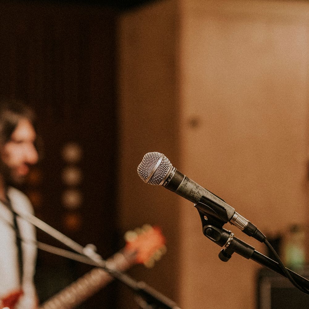 Aesthetic microphone music background, studio | Free Photo - rawpixel