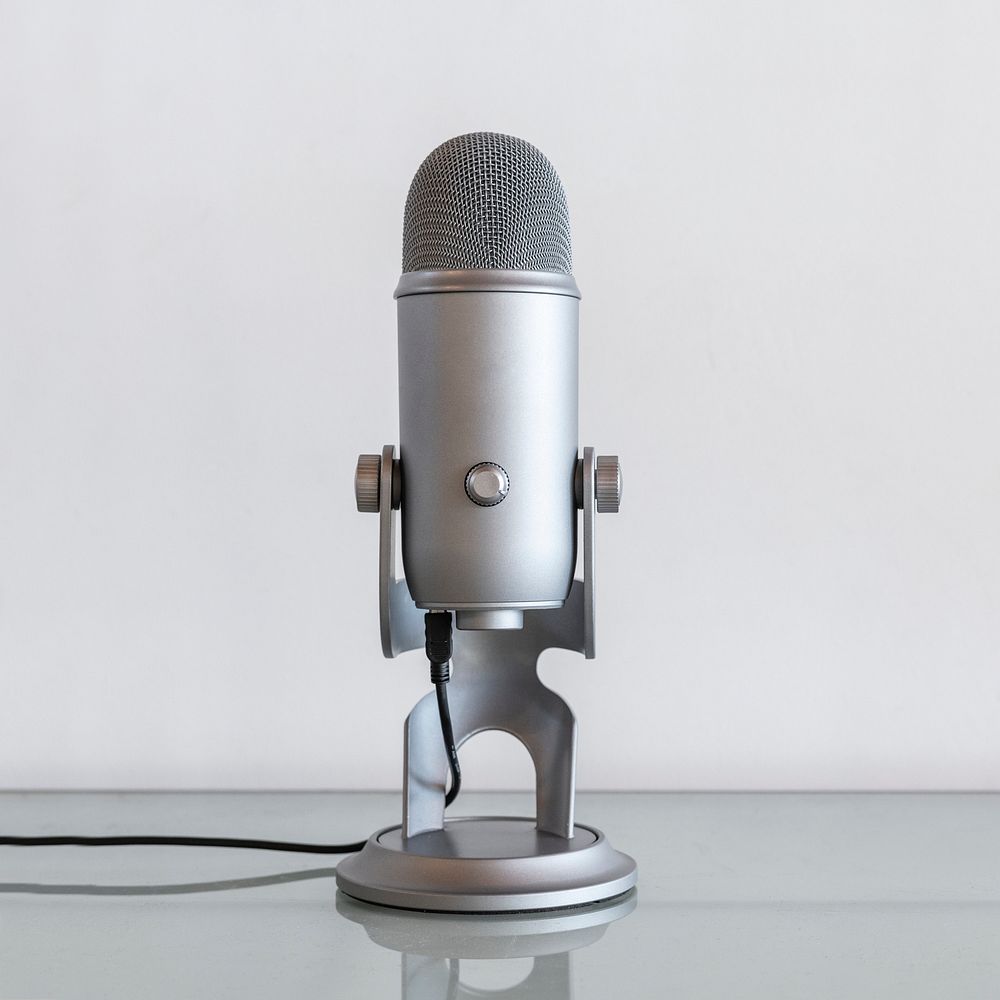 Studio microphone for recording a podcast | Premium Photo - rawpixel
