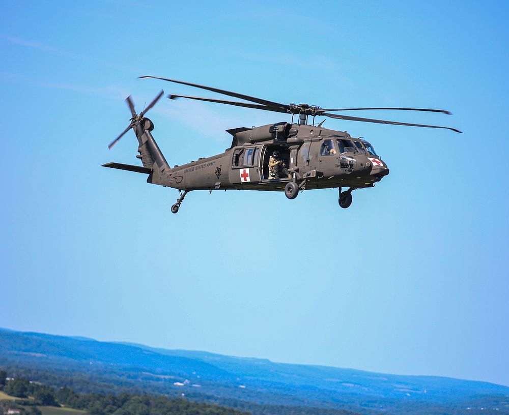 10th CAB Flyovers Boilermaker Race | Free Photo - rawpixel