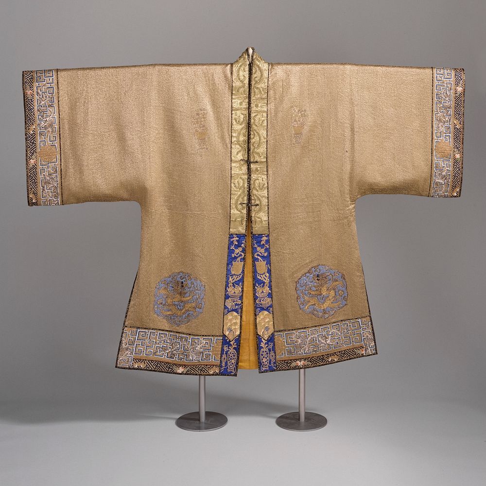 Daoist Priest's Robe | Free Photo - rawpixel